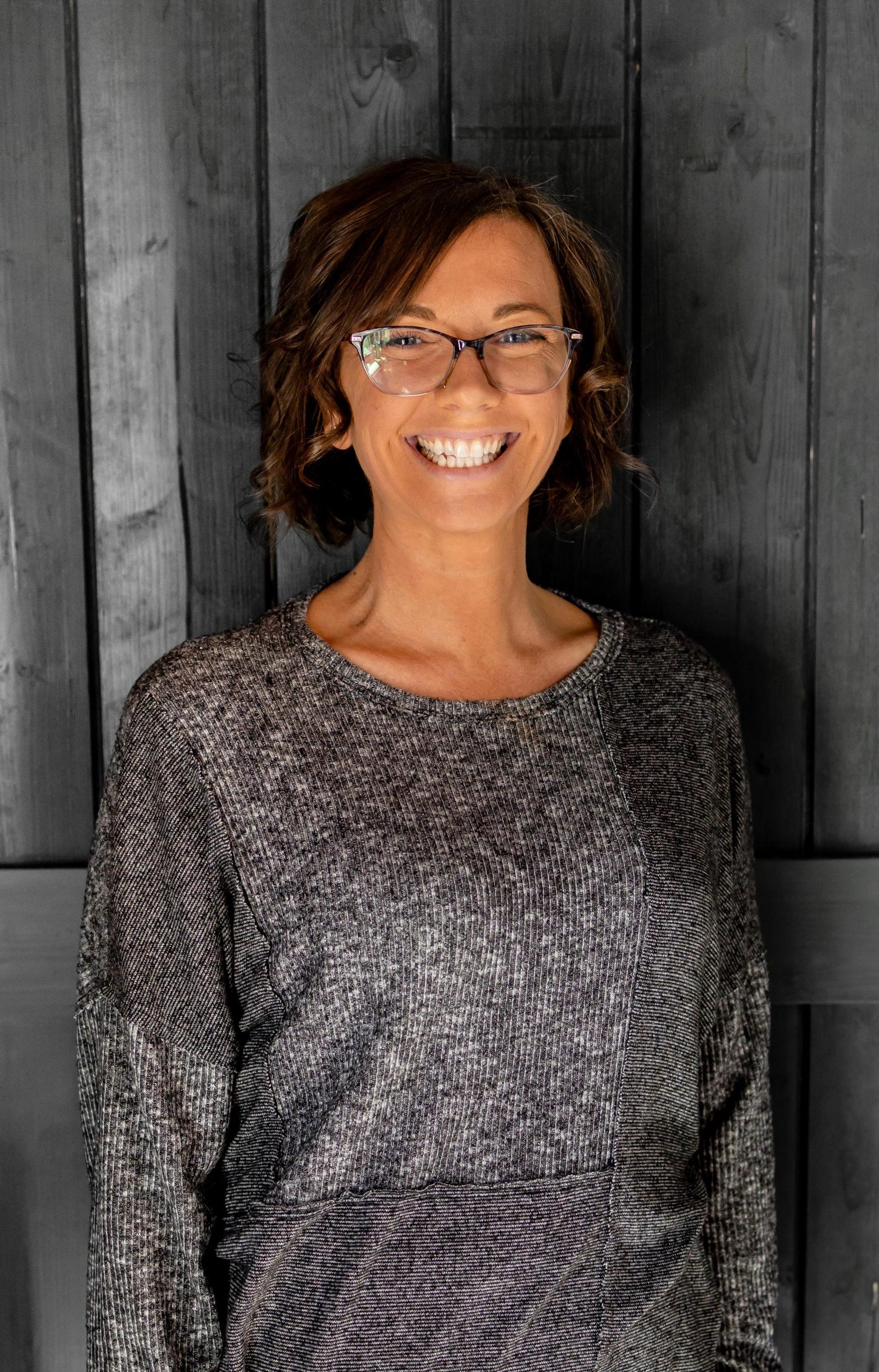 Laura Q. - Social Barber Company